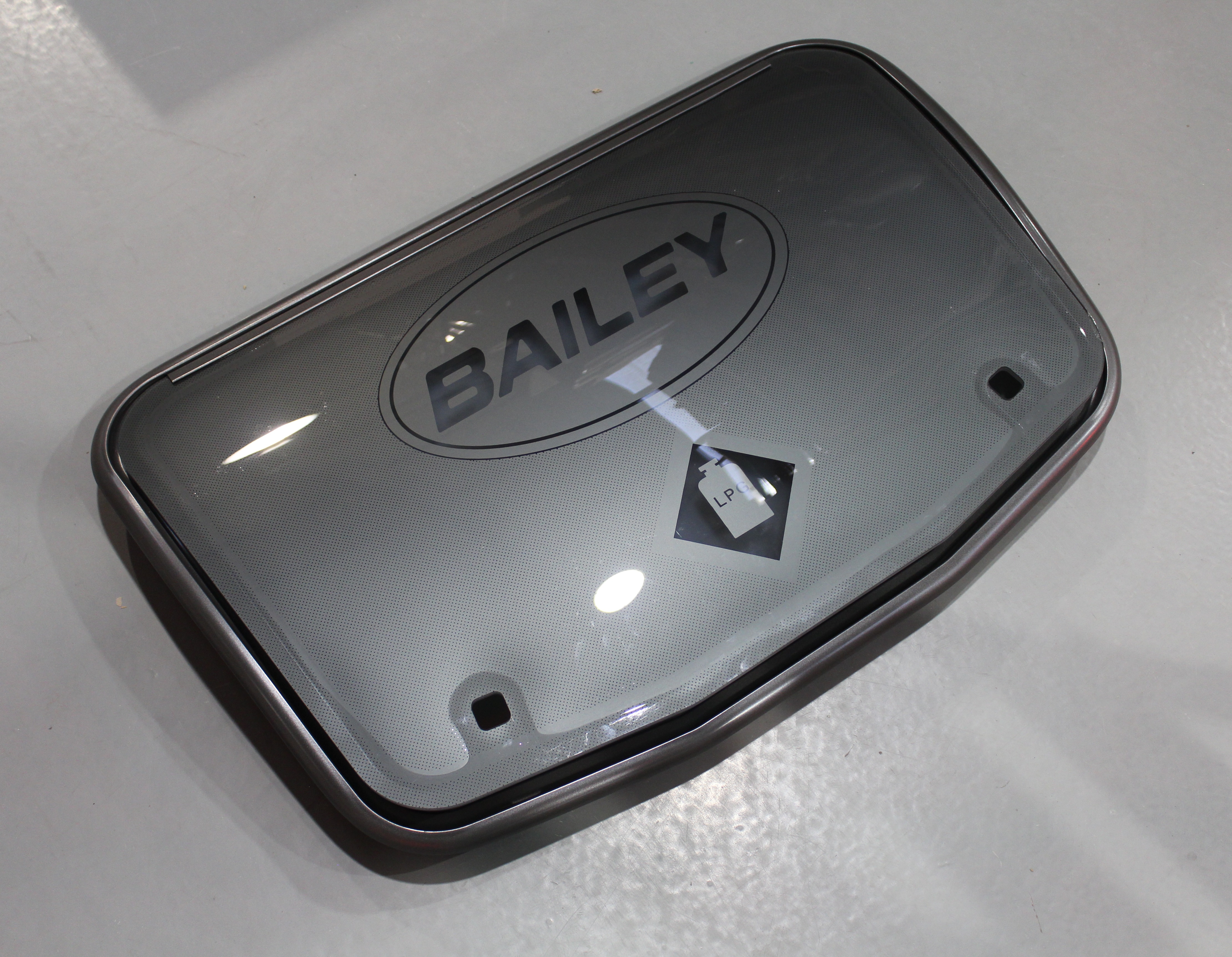 Polyplastic Caravan Windows - Buy Online From Bailey Now | Bailey Parts ...