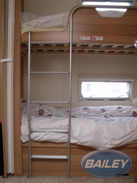 Ladder & Bunk Rail 540/5 | PRIMA Leisure